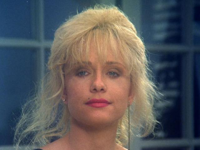Linnea Quigley képek